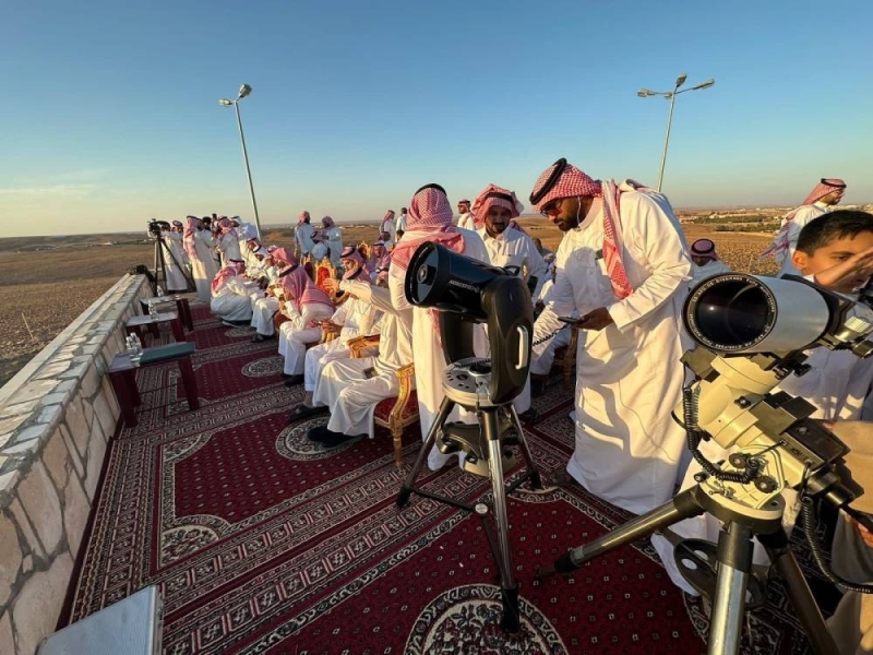 ثبوت رؤية هلال شوال في مرصدي تمير وسدير وغداً أول أيام عيد الفطر من